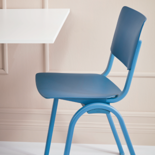 HÅG Celi 9100 – Design-Stapelstuhl mit recyceltem Kunststoff & Alu